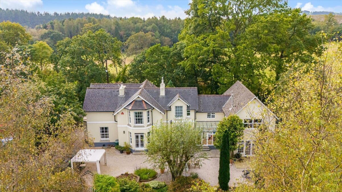 Teigngrace former rectory for sale comes with its own swimming pool ...