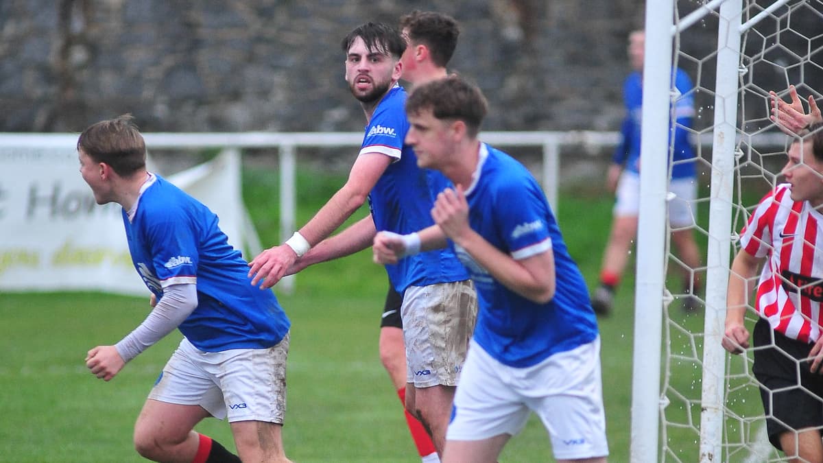 Newton Abbot Spurs 2nd Xi Extend Winning Run In Sdfl