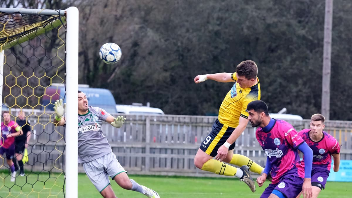 Rampant Ryan Bush buries another brace for Buckland Athletic ...
