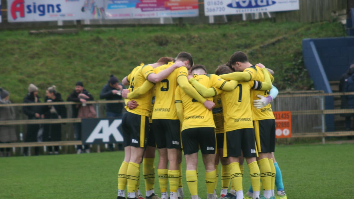 Local football and rugby to catch this weekend | middevonadvertiser.co.uk